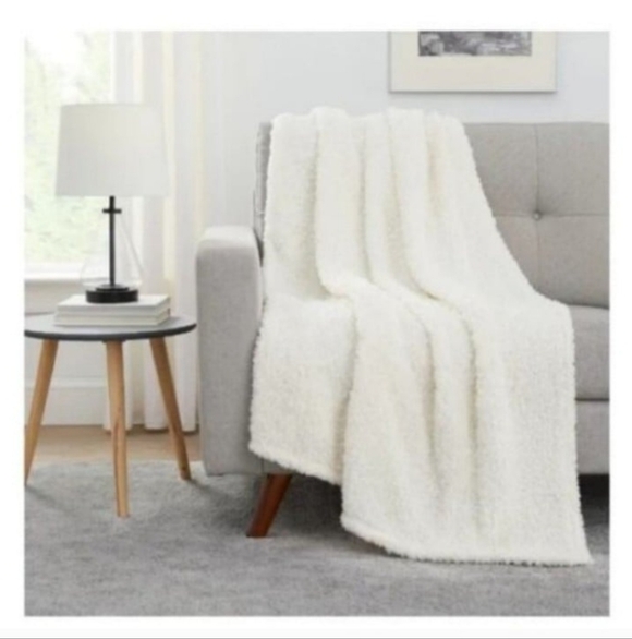 Mainstays | Bedding | Mainstays Plush Cream Sherpa Throw Blanket | Poshmark